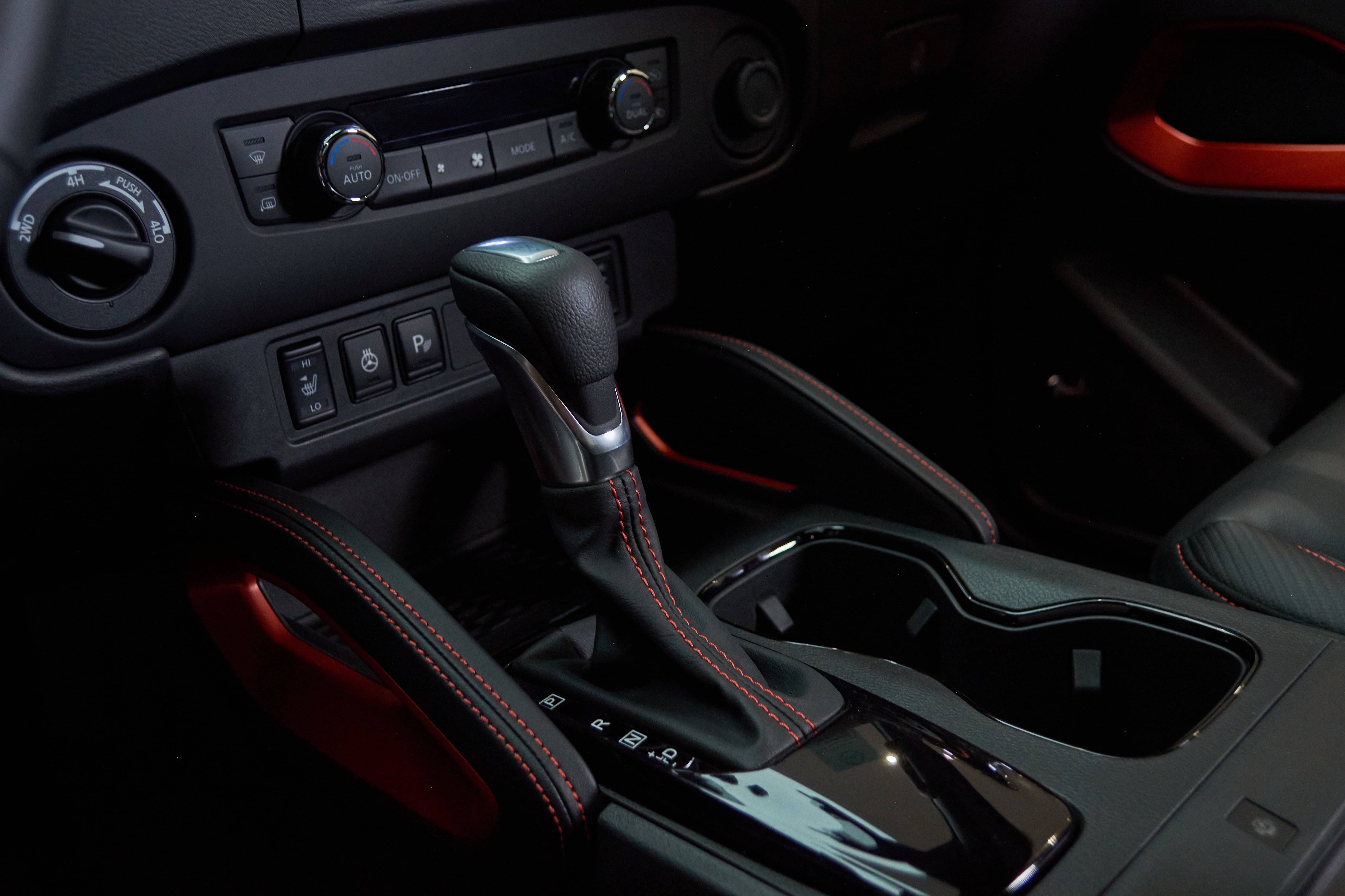 Nissan Frontier V6 Pro-4X | Nissan Niños Héroes | Nissan - FRONTIER V6