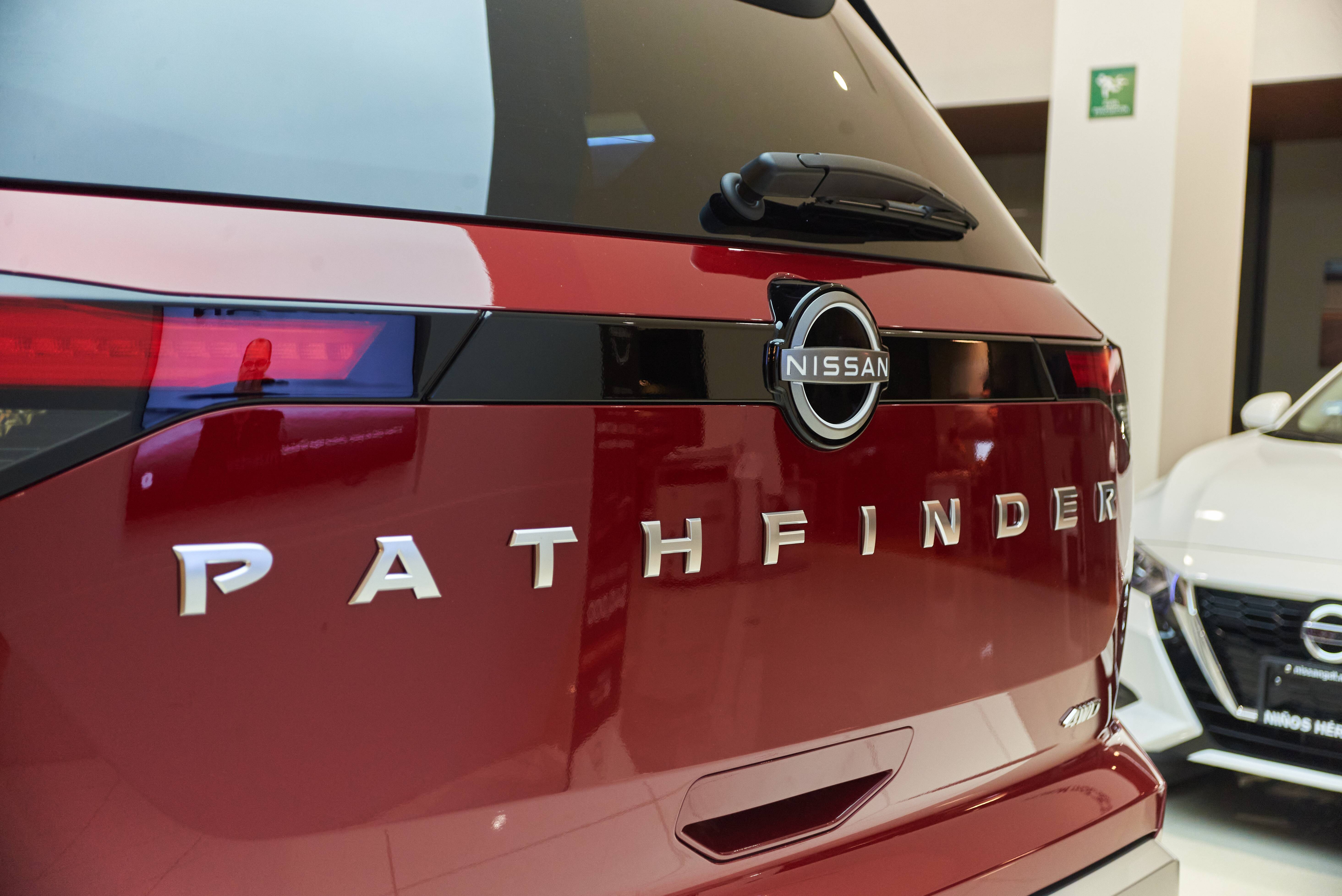 Nissan Pathfinder | Nissan Niños Héroes | Nissan - PATHFINDER01